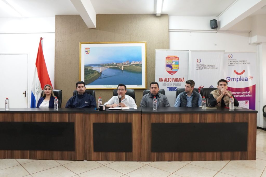Lanzamiento de Expo Empleo en Alto Paraná – RCC